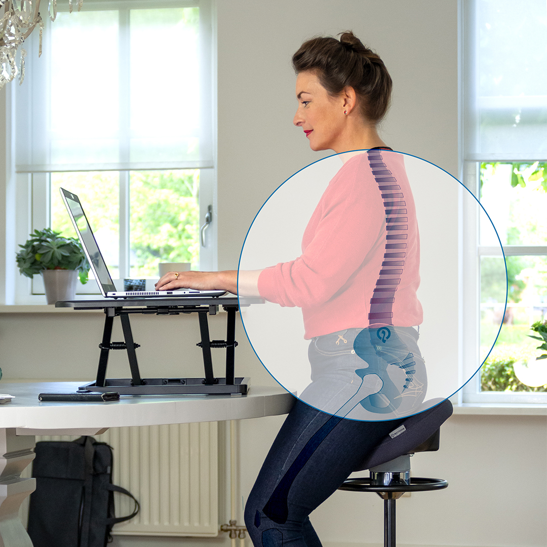 Why choose a saddle stool? | Ergonomio
